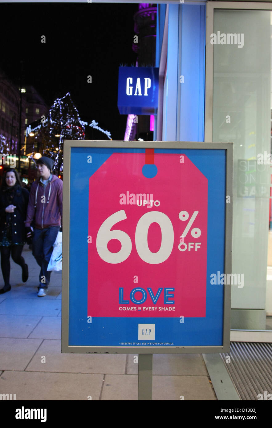 SALE SIGNS IN SHOP WINDOWS OXFORD STREET SHOPS ON SALE LONDON ENGLAND ...
