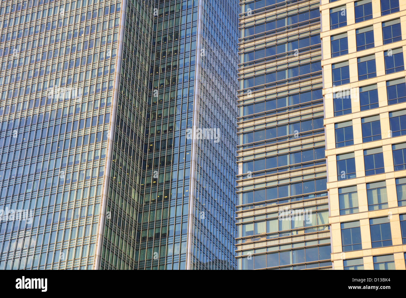 Office blocks windows hi-res stock photography and images - Alamy