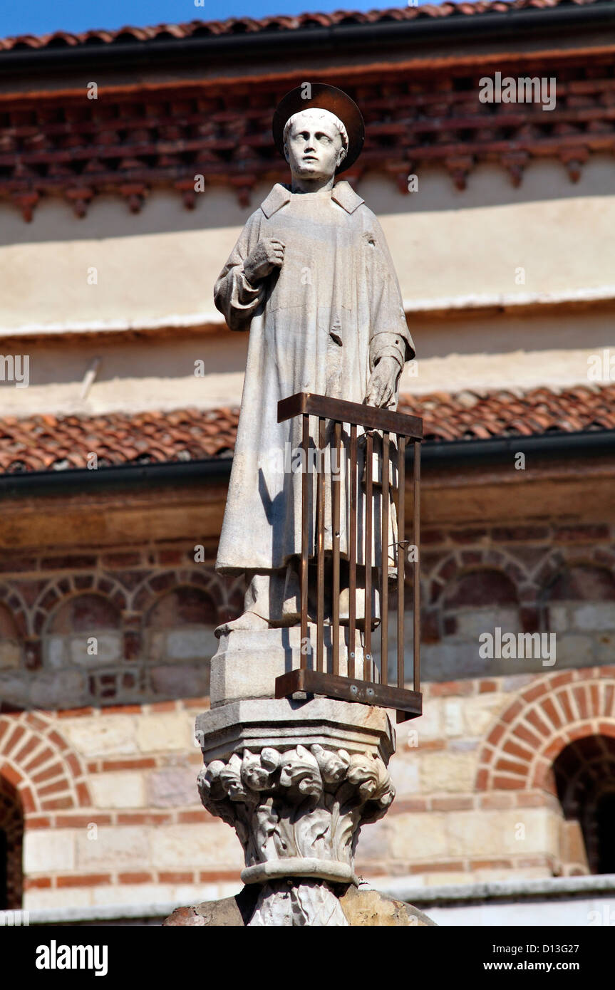 Statue of san lorenzo hi-res stock photography and images - Alamy