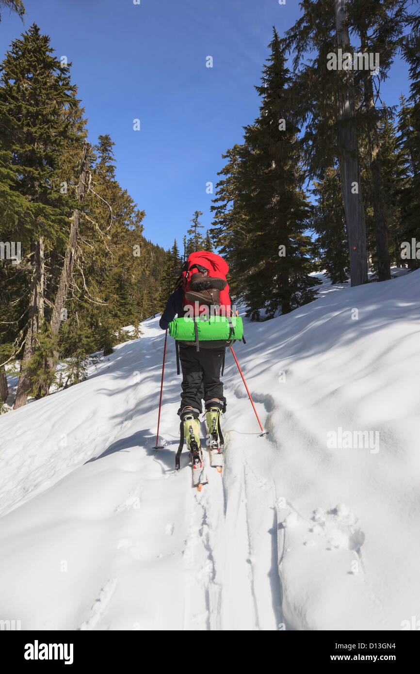 Mount edwards canada hi-res stock photography and images - Alamy