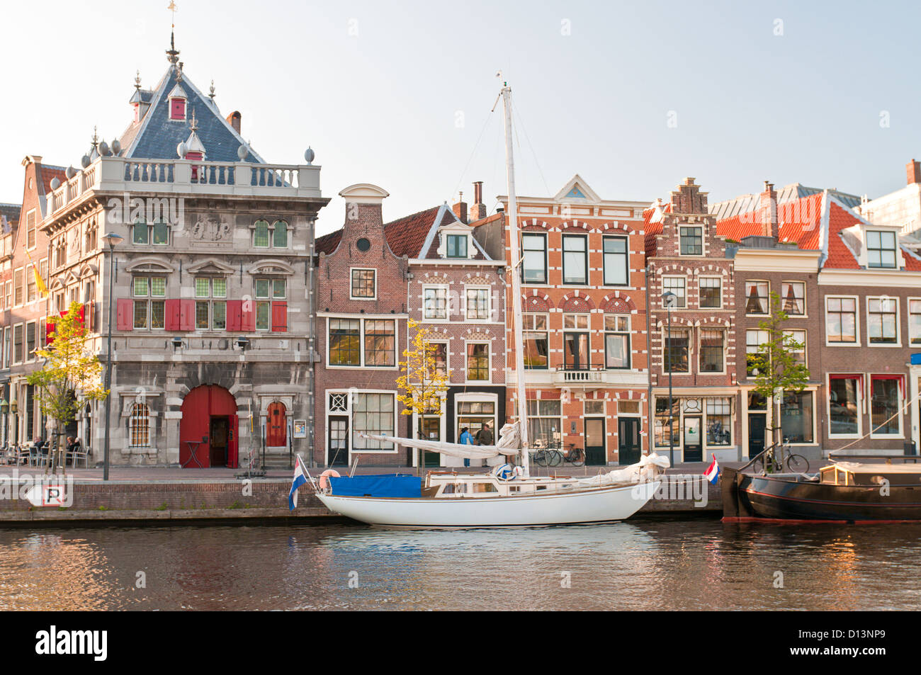 Haarlem holland hi-res stock photography and images - Alamy