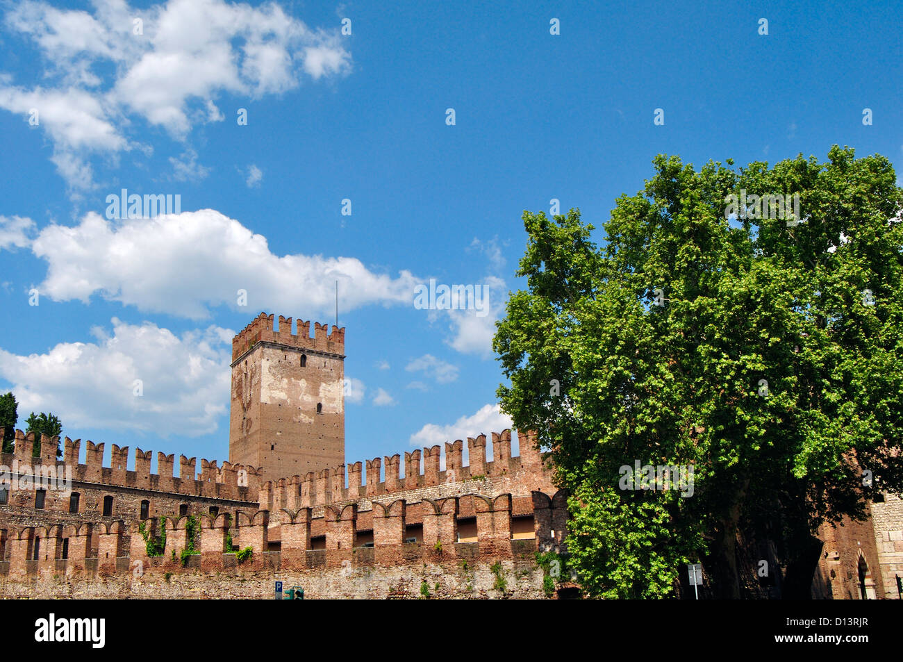 Verona castle walls hi-res stock photography and images - Alamy