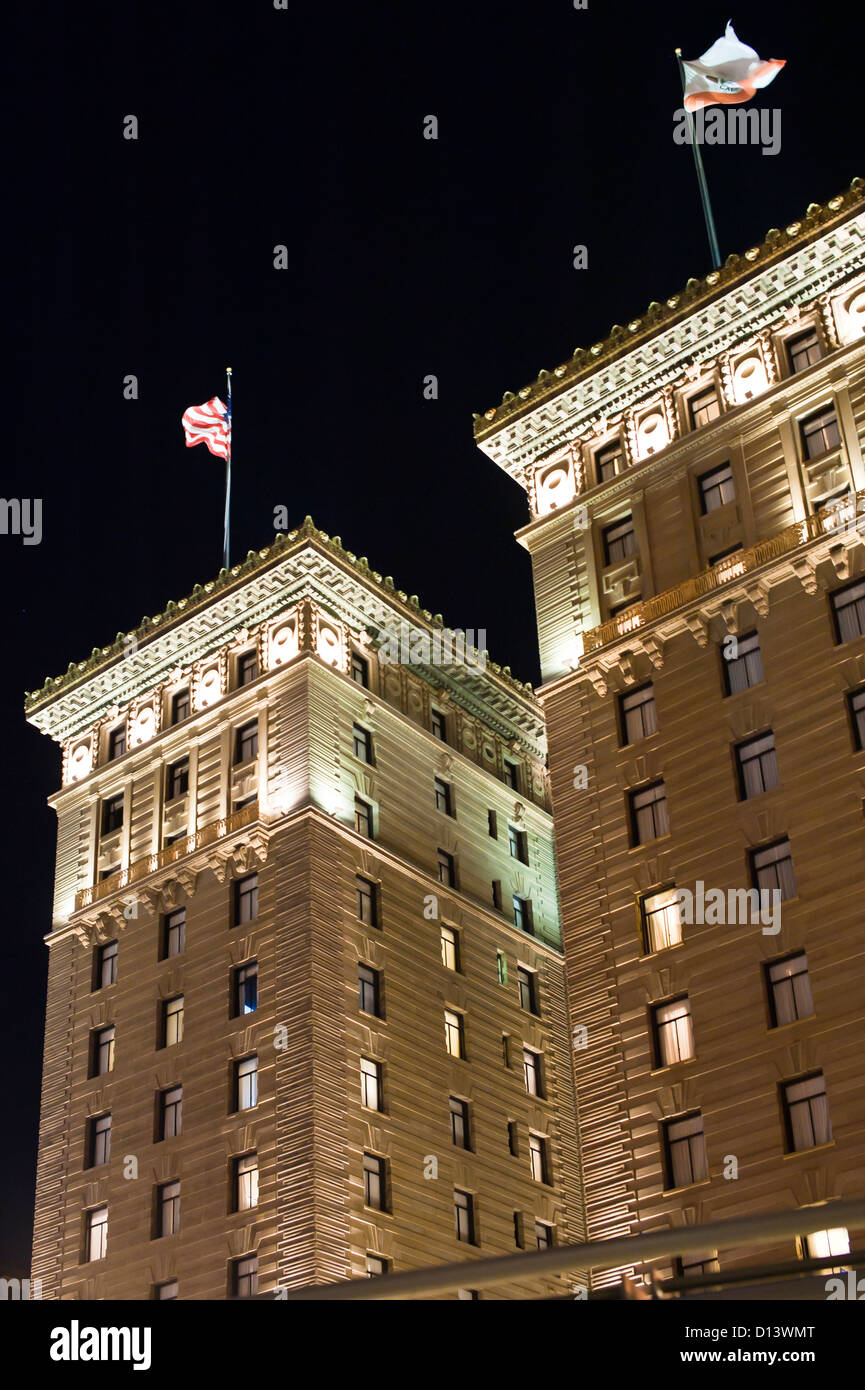 Twin mid-rise towers, San Francisco Stock Photo - Alamy