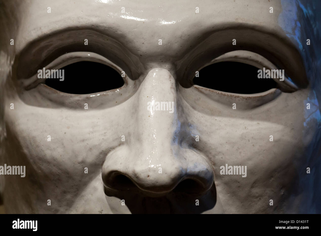 Front view of face sculpture Stock Photo - Alamy