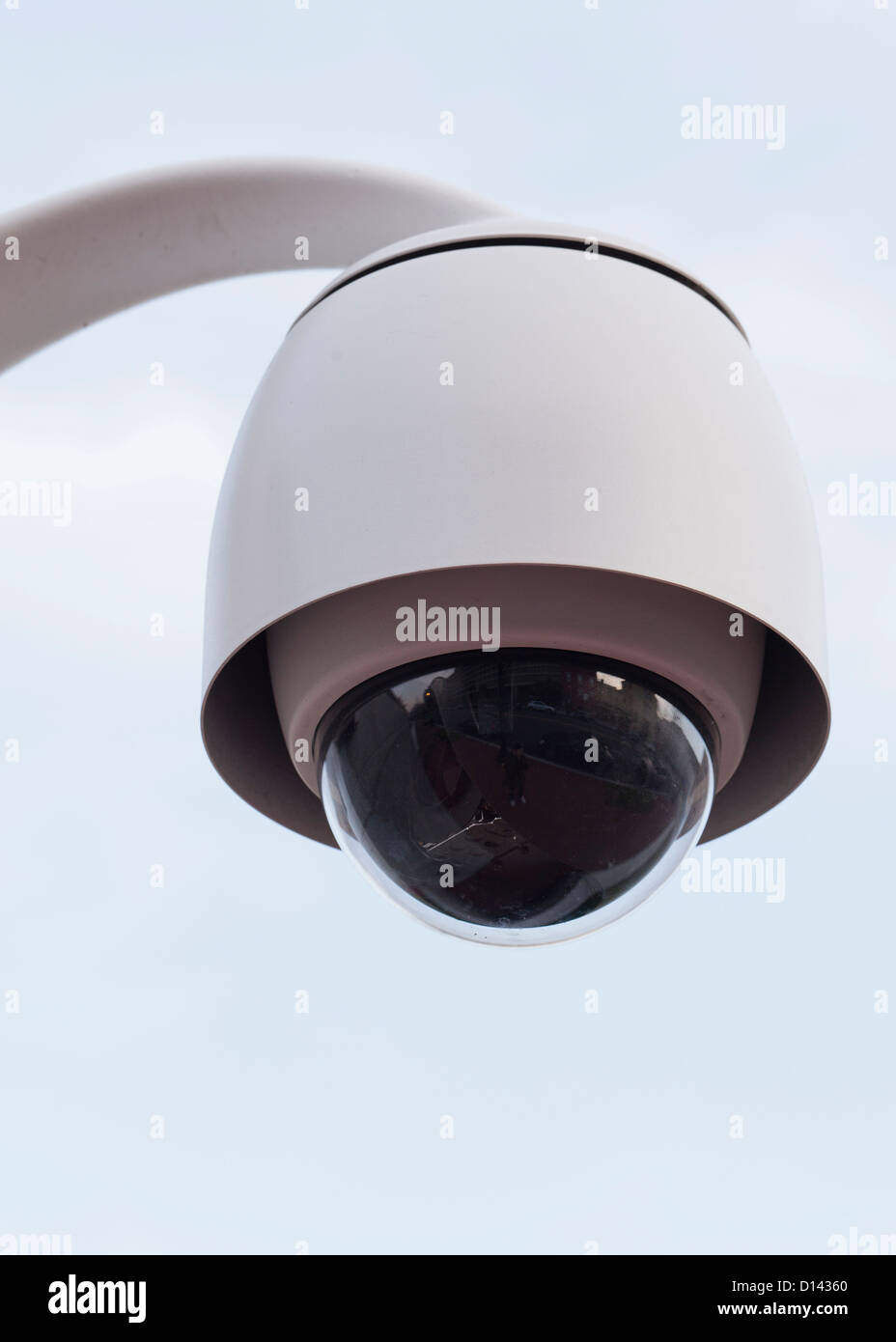 Security camera hi-res stock photography and images - Alamy