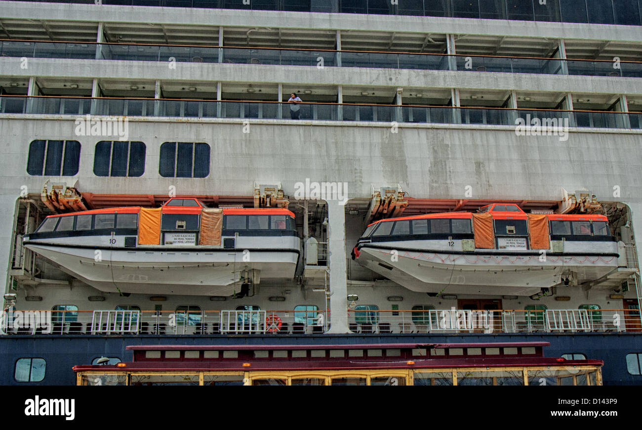 Arnold line ferry hi-res stock photography and images - Alamy