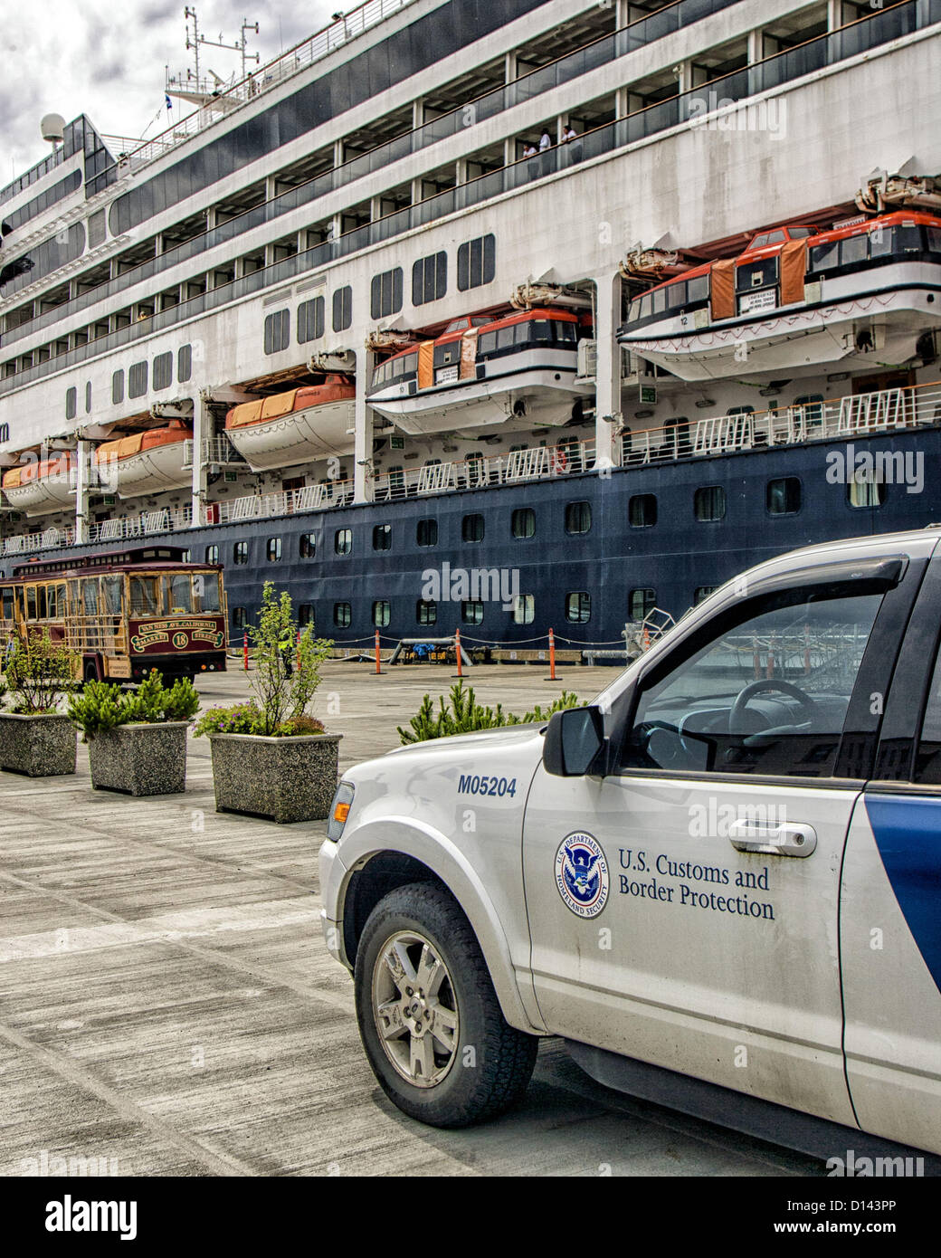 July 6, 2012 - Ketchikan Gateway Borough, Alaska, US - A Field ...