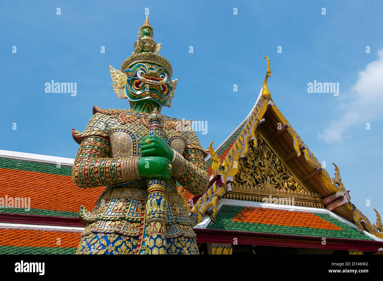 Yaksha temple guardians outside Wat Phra Kaeo,royal chapel in the Grand ...