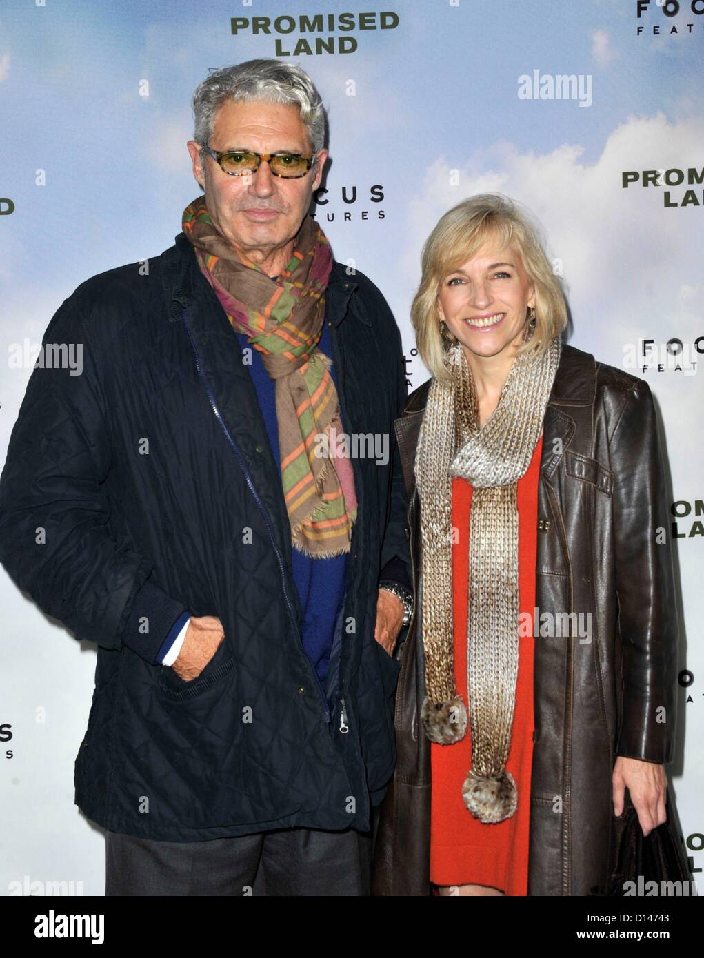 Los Angeles, USA. 6th December 2012. Michael Nouri, Julie Lynch at ...