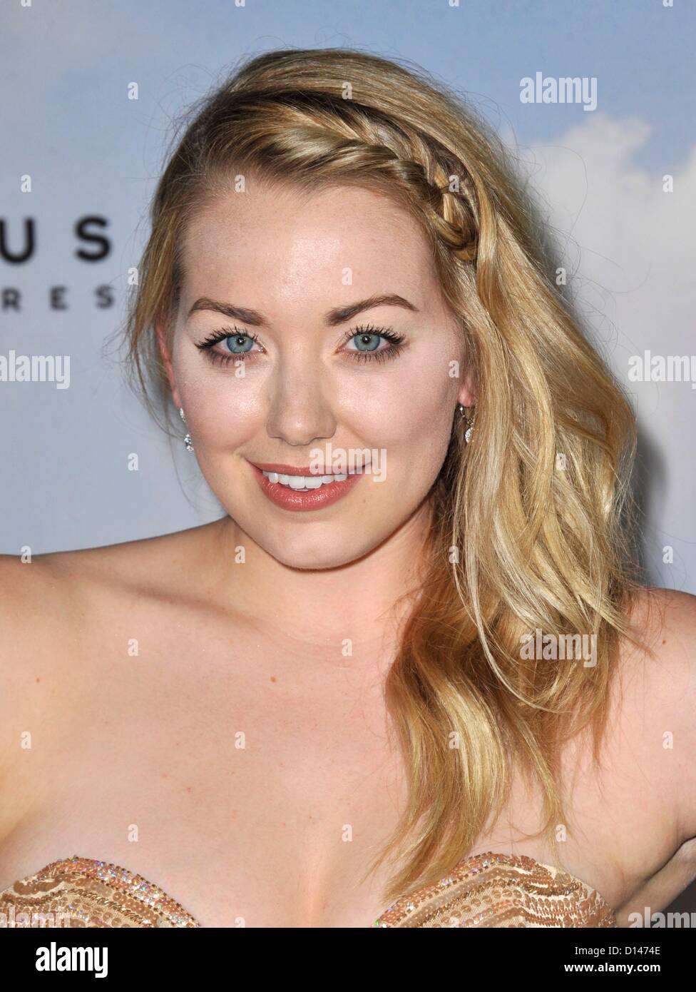 Los Angeles, USA. 6th December 2012. Sara Lindsey at arrivals for ...