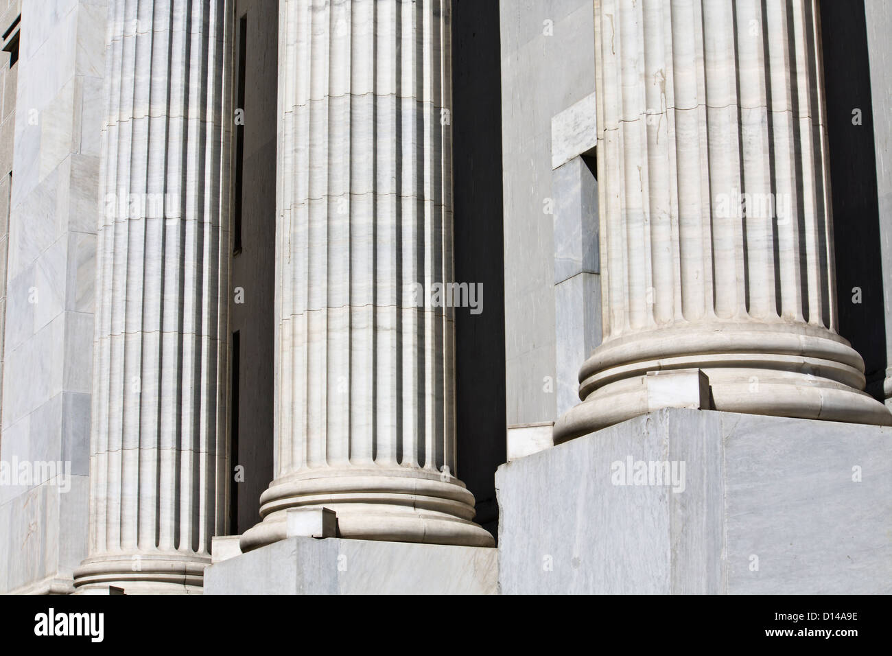 Greek pillars hi-res stock photography and images - Alamy
