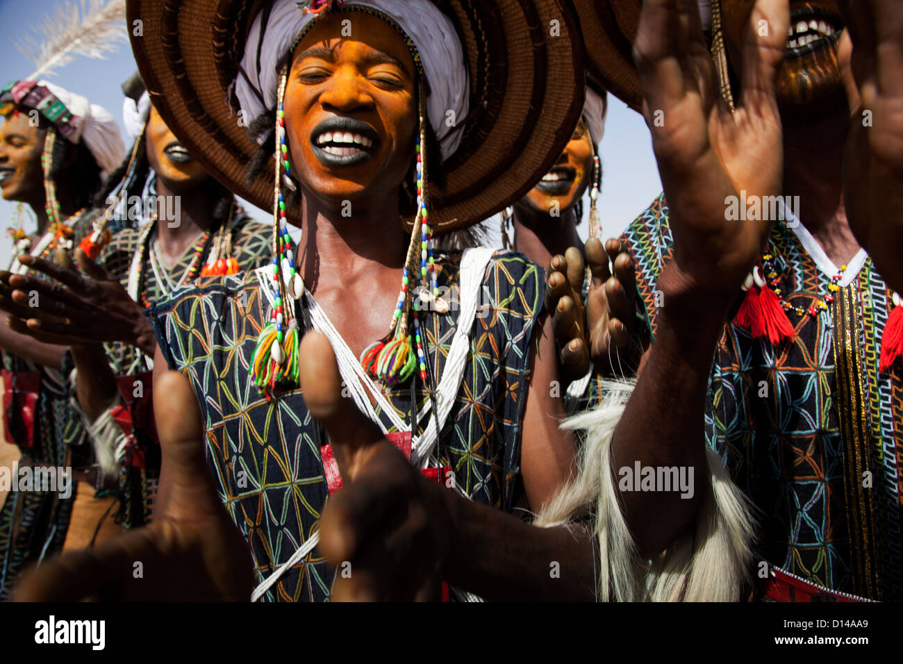 Wodaabe dancing at Gerewol festival in northern Niger Stock Photo - Alamy