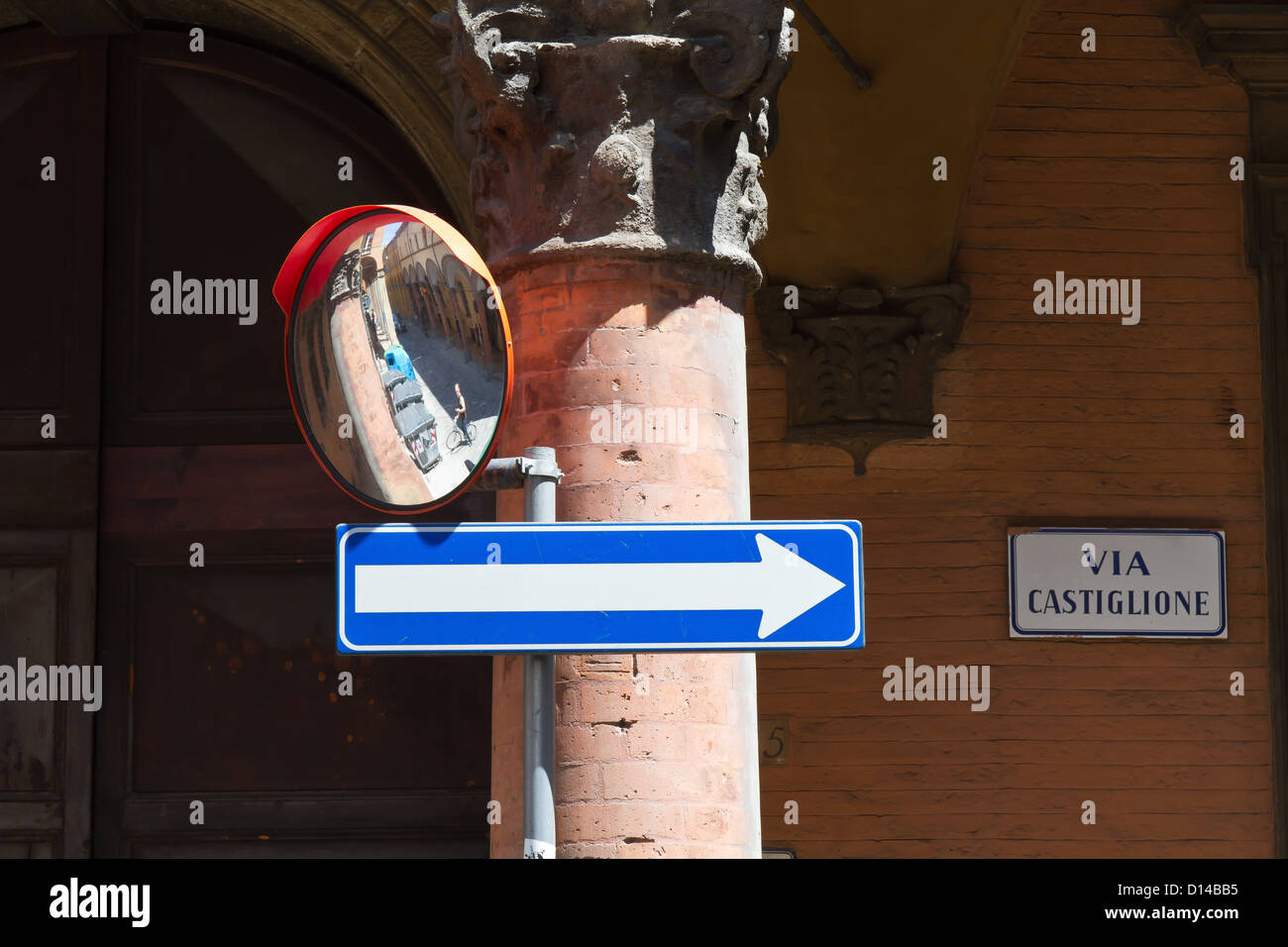 Bologna street sign hi-res stock photography and images - Alamy
