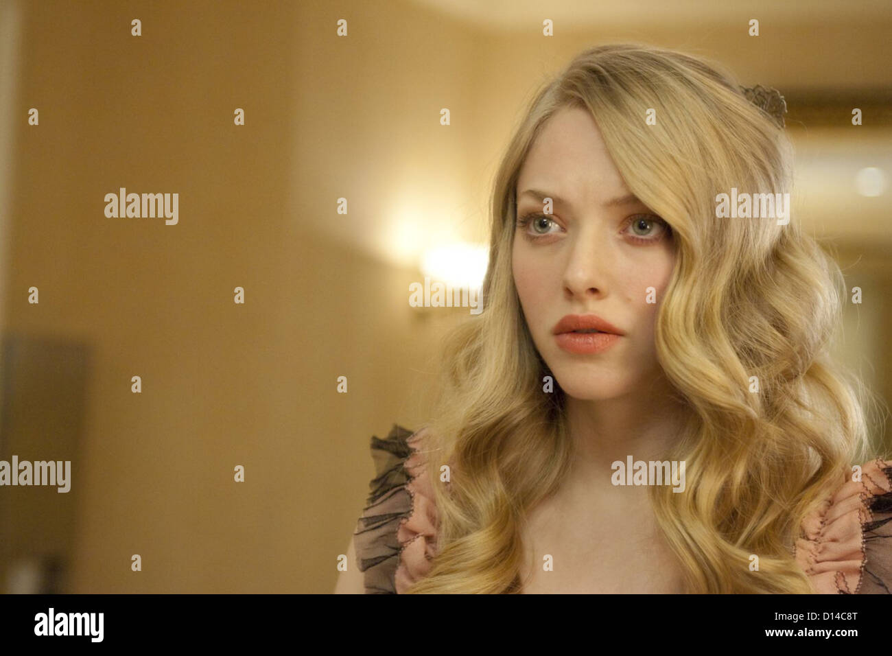 CHLOE (2009) AMANDA SEYFRIED, ATOM EGOYAN (DIR) 004 MOVIESTORE COLLECTION LTD Stock Photo - Alamy