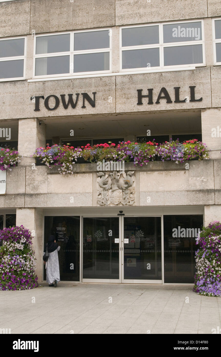 Dull building hi-res stock photography and images - Alamy