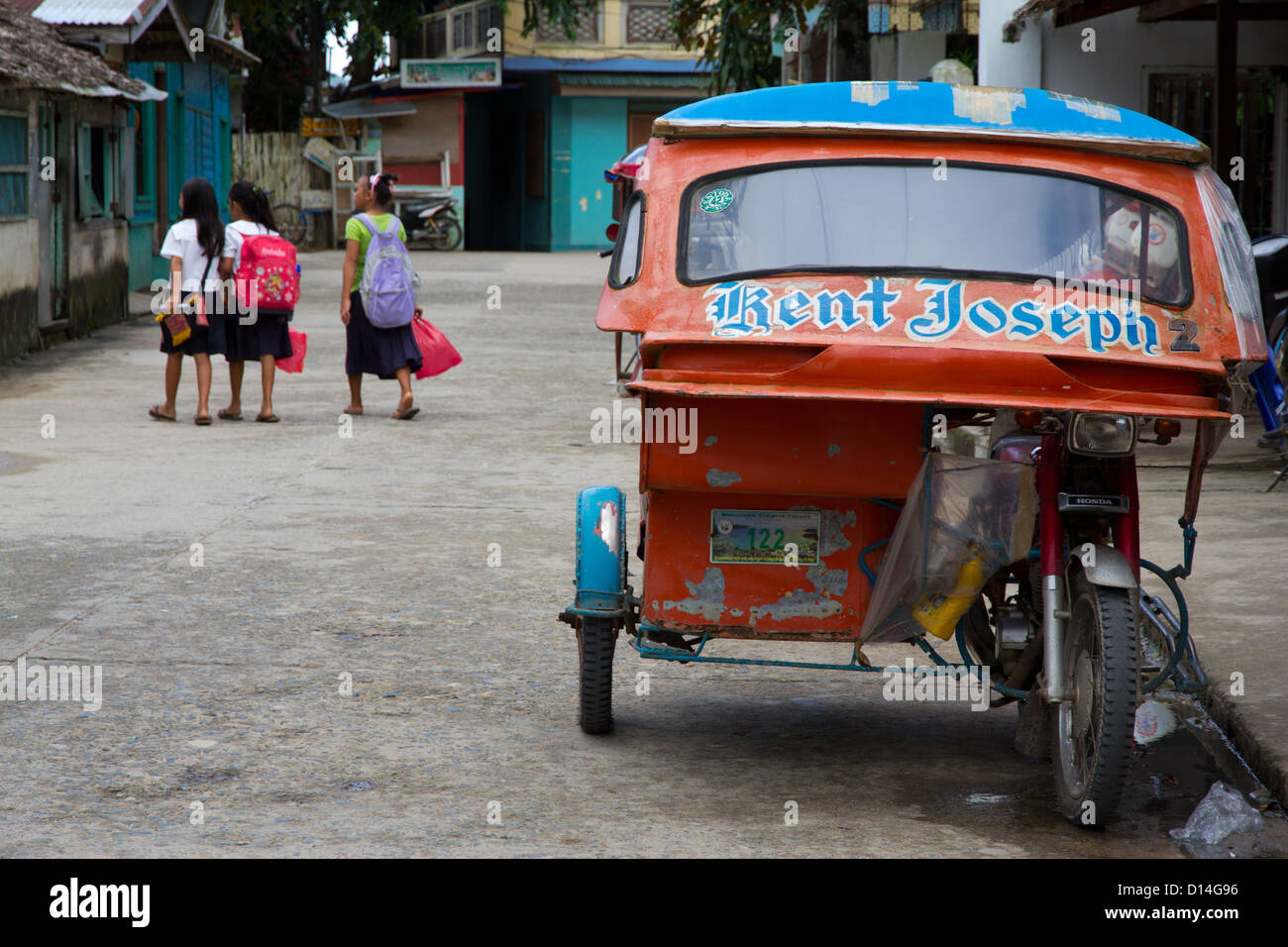 Rickshaw awaits rental Stock Photo - Alamy