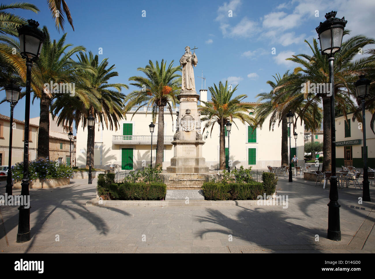 Petra, Mallorca, Spain, monument of the missionary Junipero Serra in ...
