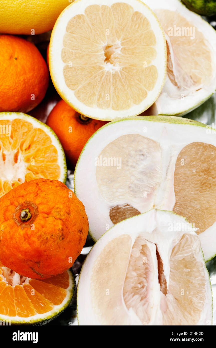 Close up sliced citrus fruits Stock Photo - Alamy