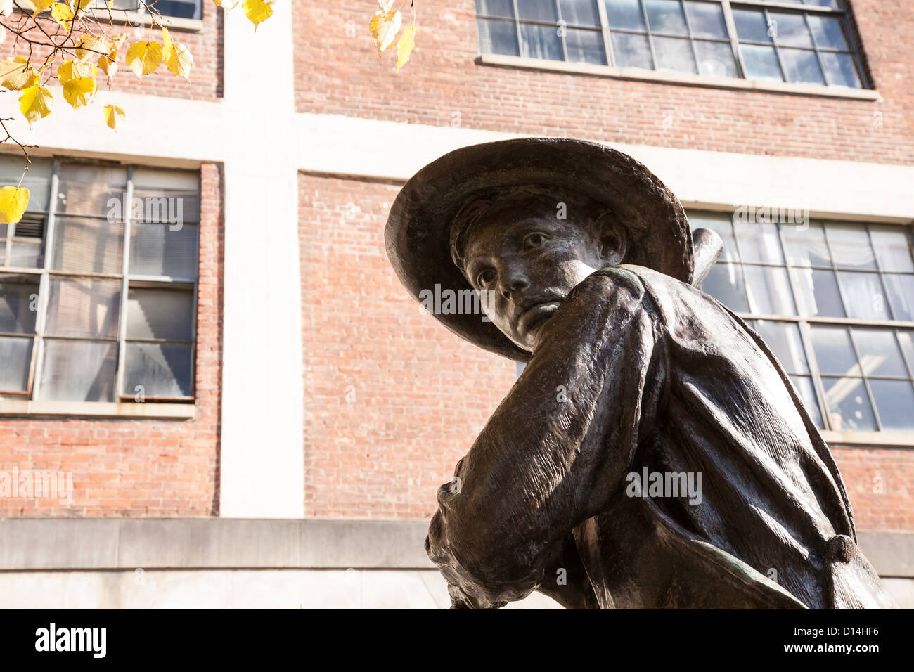 Sandlot Kid Statue, Doubleday Field, Cooperstown , NY, USA Stock Photo ...