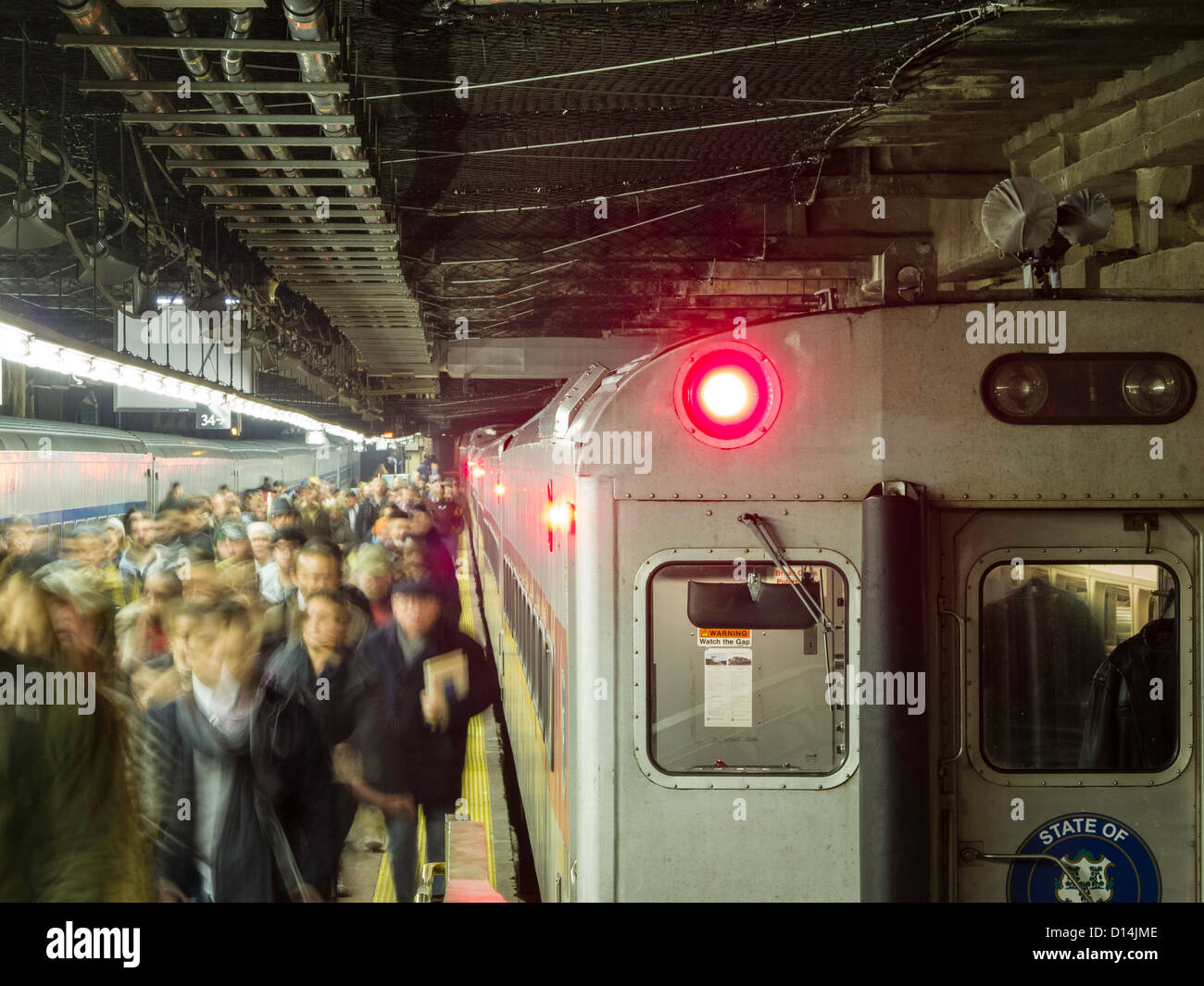 Passengers terminal new york hi-res stock photography and images - Alamy