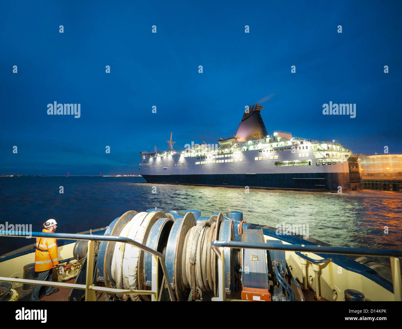 Ferry tugboat hi-res stock photography and images - Alamy