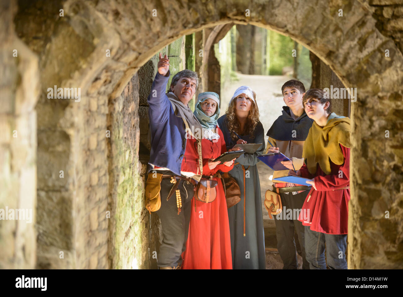 Medieval arc hi-res stock photography and images - Alamy