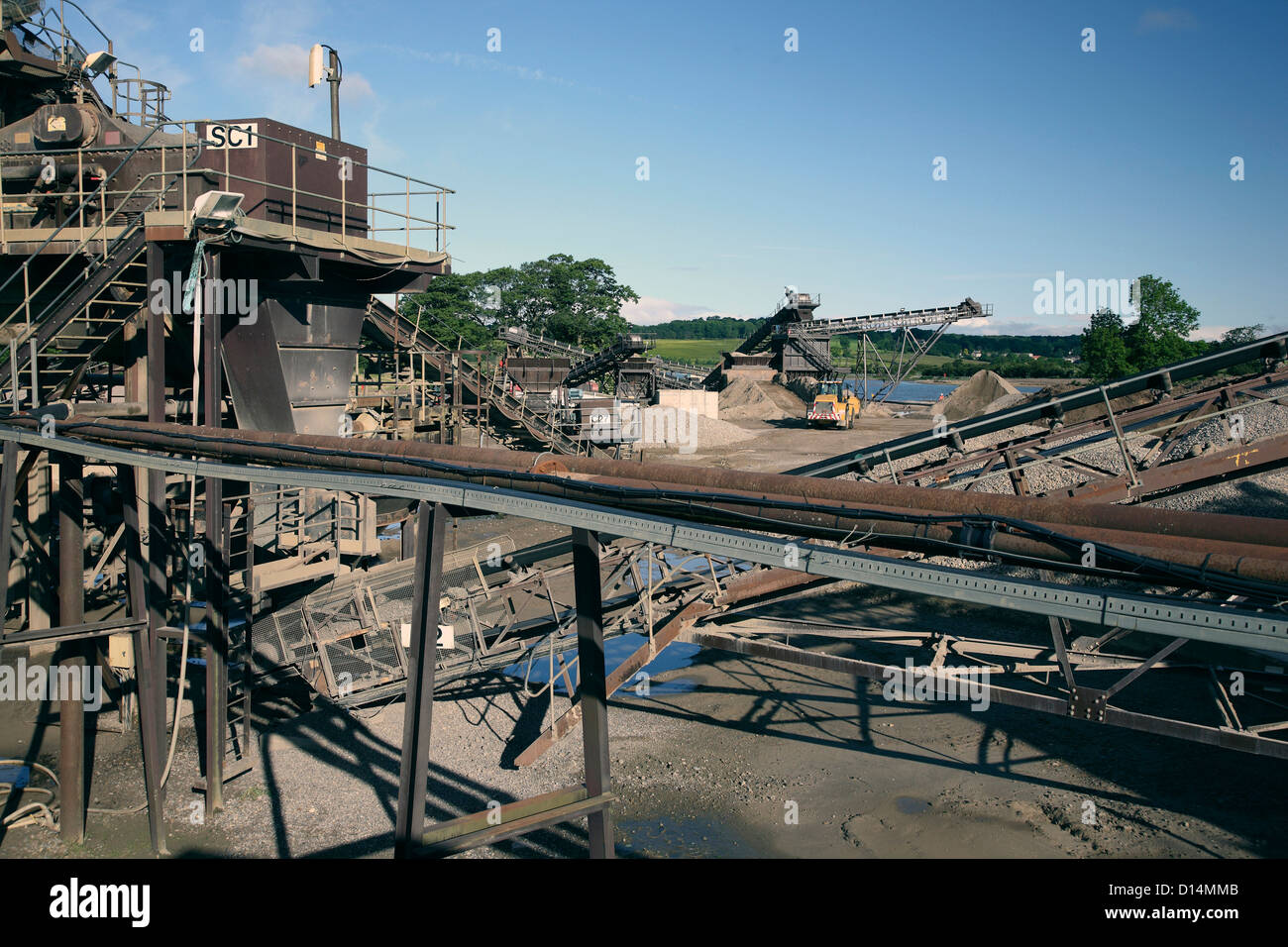 Plant and machinery at gravel and sand extraction beds Stock Photo - Alamy