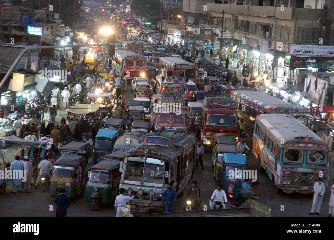 Saddar market hi-res stock photography and images - Alamy