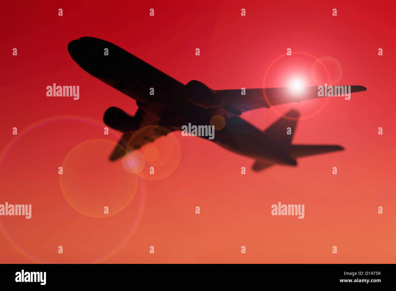 Airplane flying dusk hi-res stock photography and images - Alamy