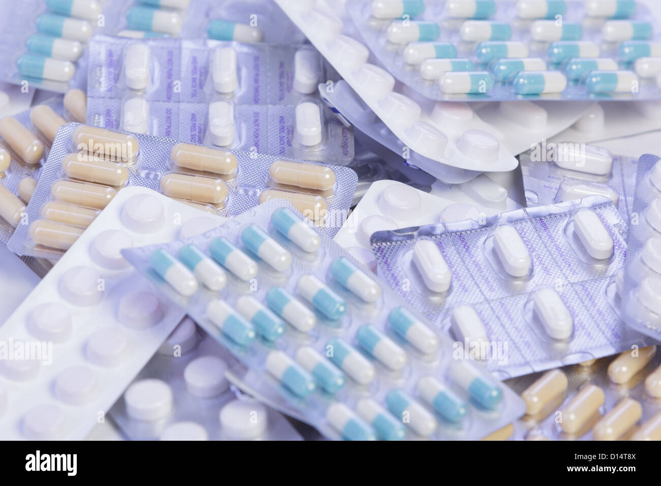 Blister packs of drugs Stock Photo - Alamy
