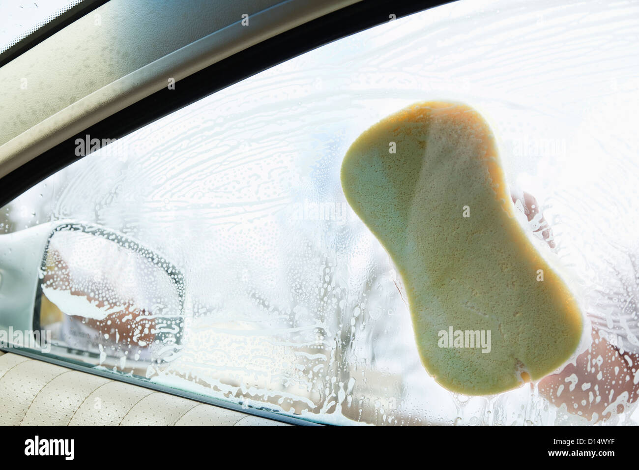 USA, Illinois, Metamora, Hand washing car window Stock Photo - Alamy