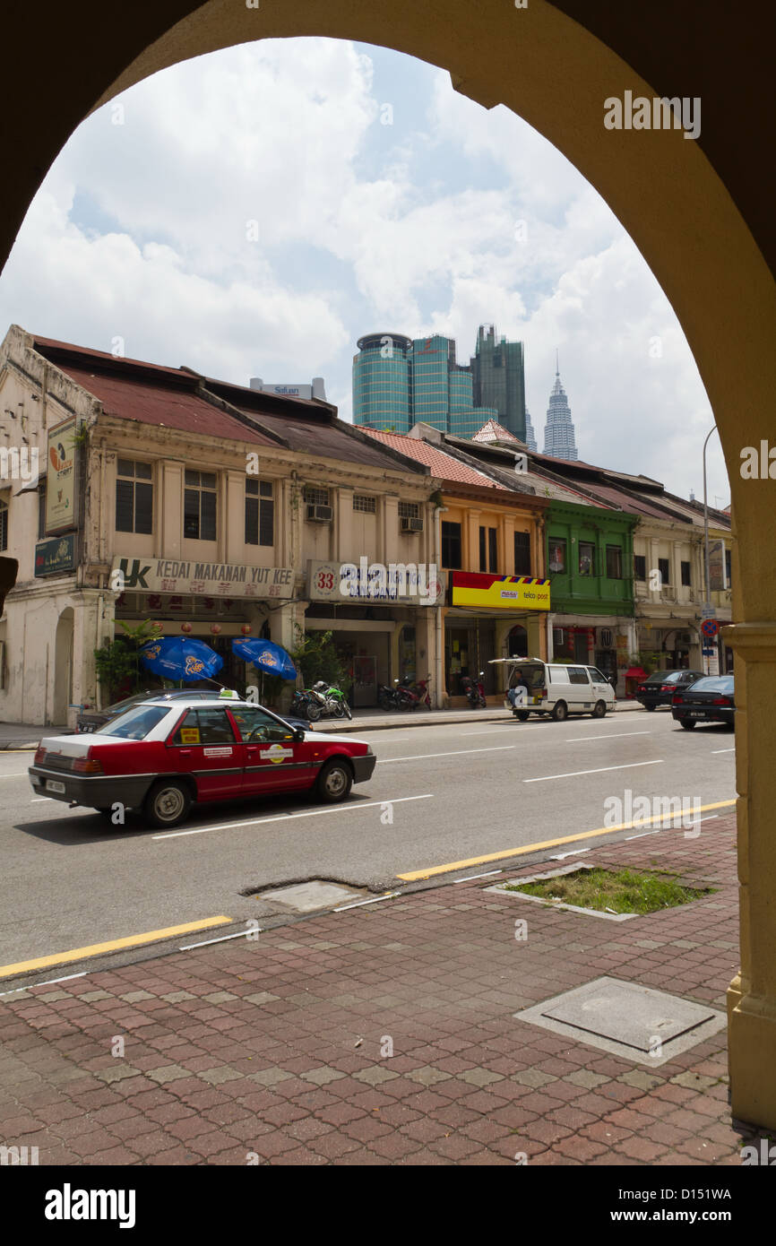 Street View in Kuala Lumpur, Malaysia Stock Photo - Alamy
