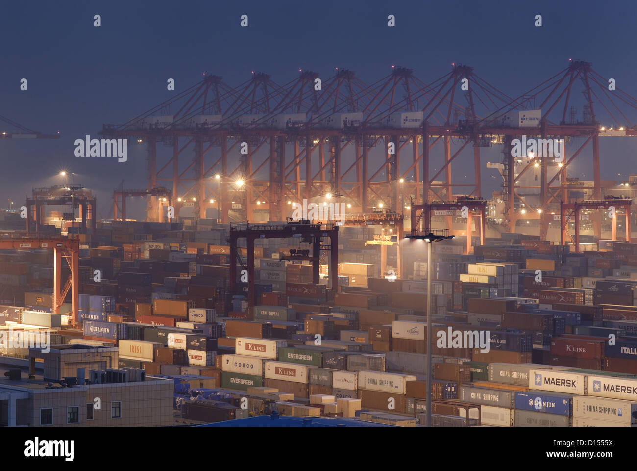 Shanghai harbour Yangshan Deep - Water Port at night Stock Photo - Alamy