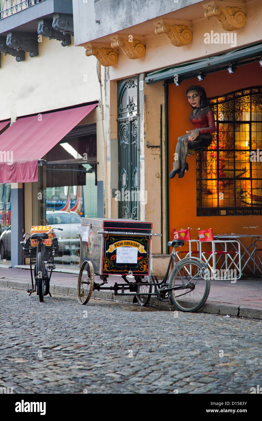 Beer cart hi-res stock photography and images - Alamy