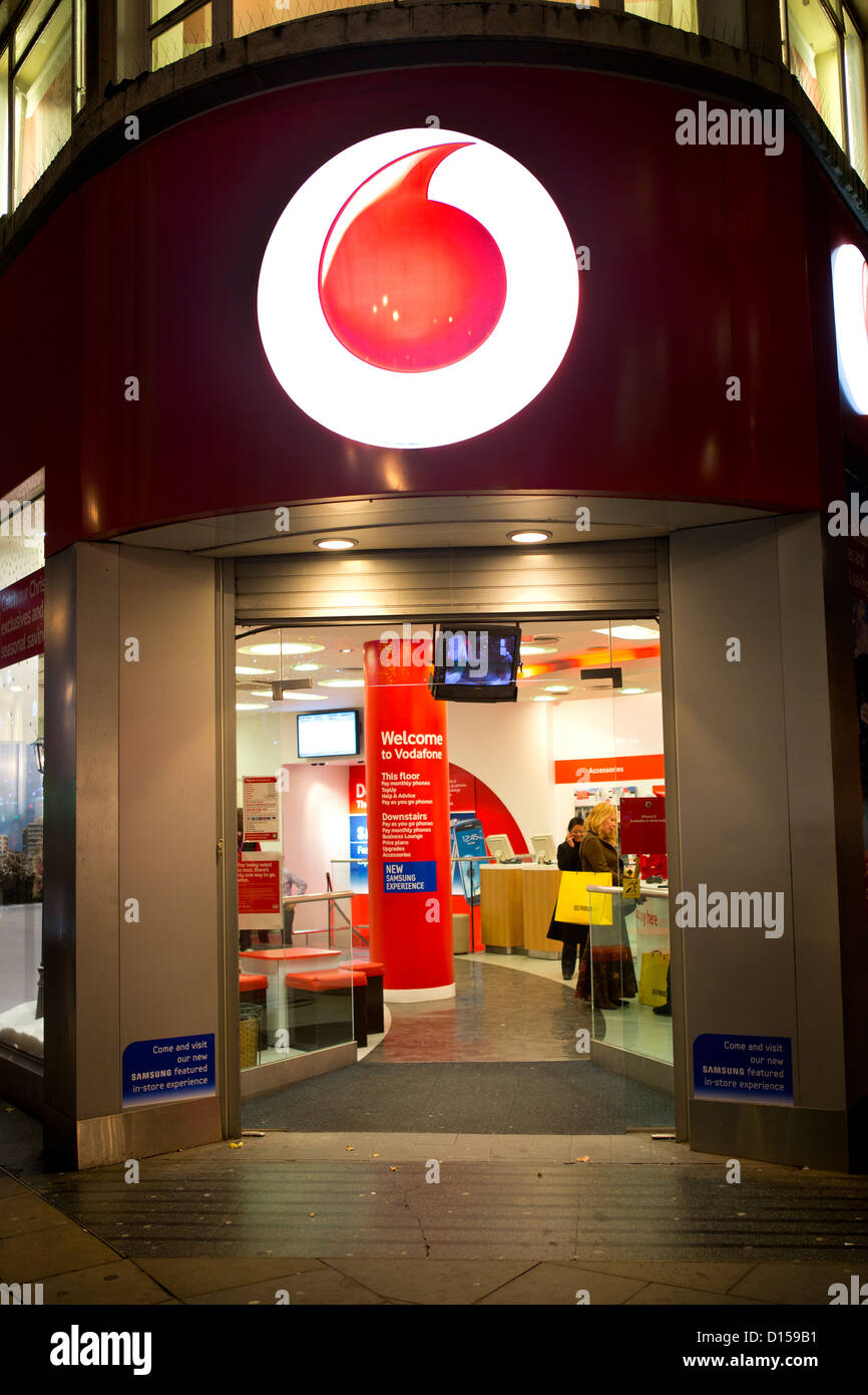 Vodafone store in London Stock Photo - Alamy