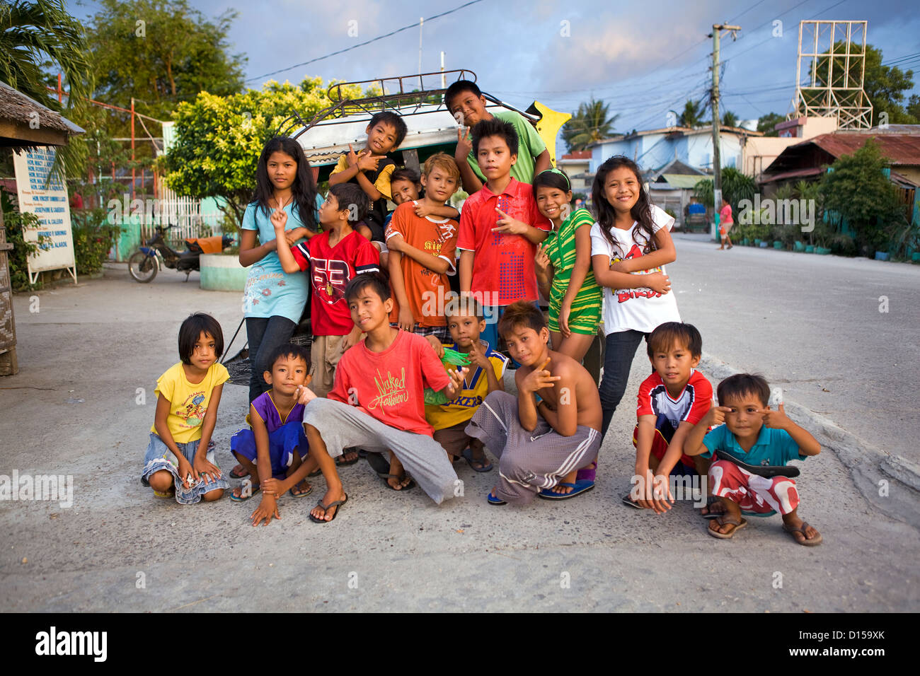Philippines children happy hi-res stock photography and images - Alamy