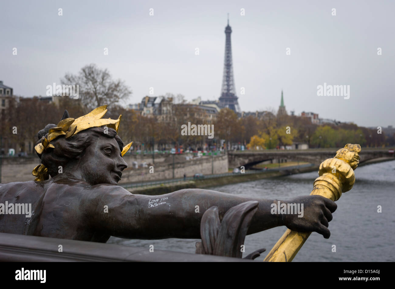 ALEXANDER III BRIDGE PARIS FRANCE Stock Photo - Alamy