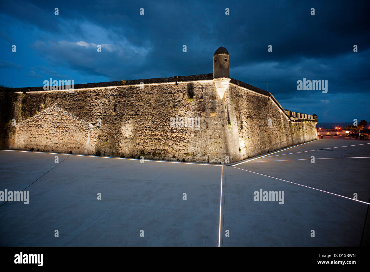 Arquitectura antigua portugal hi-res stock photography and images - Alamy