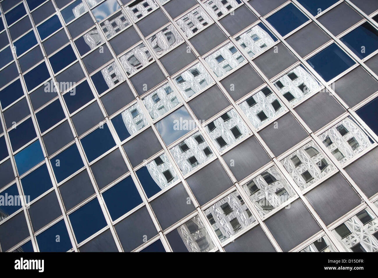 USA, New York State, New York City, Chrysler building reflecting in ...