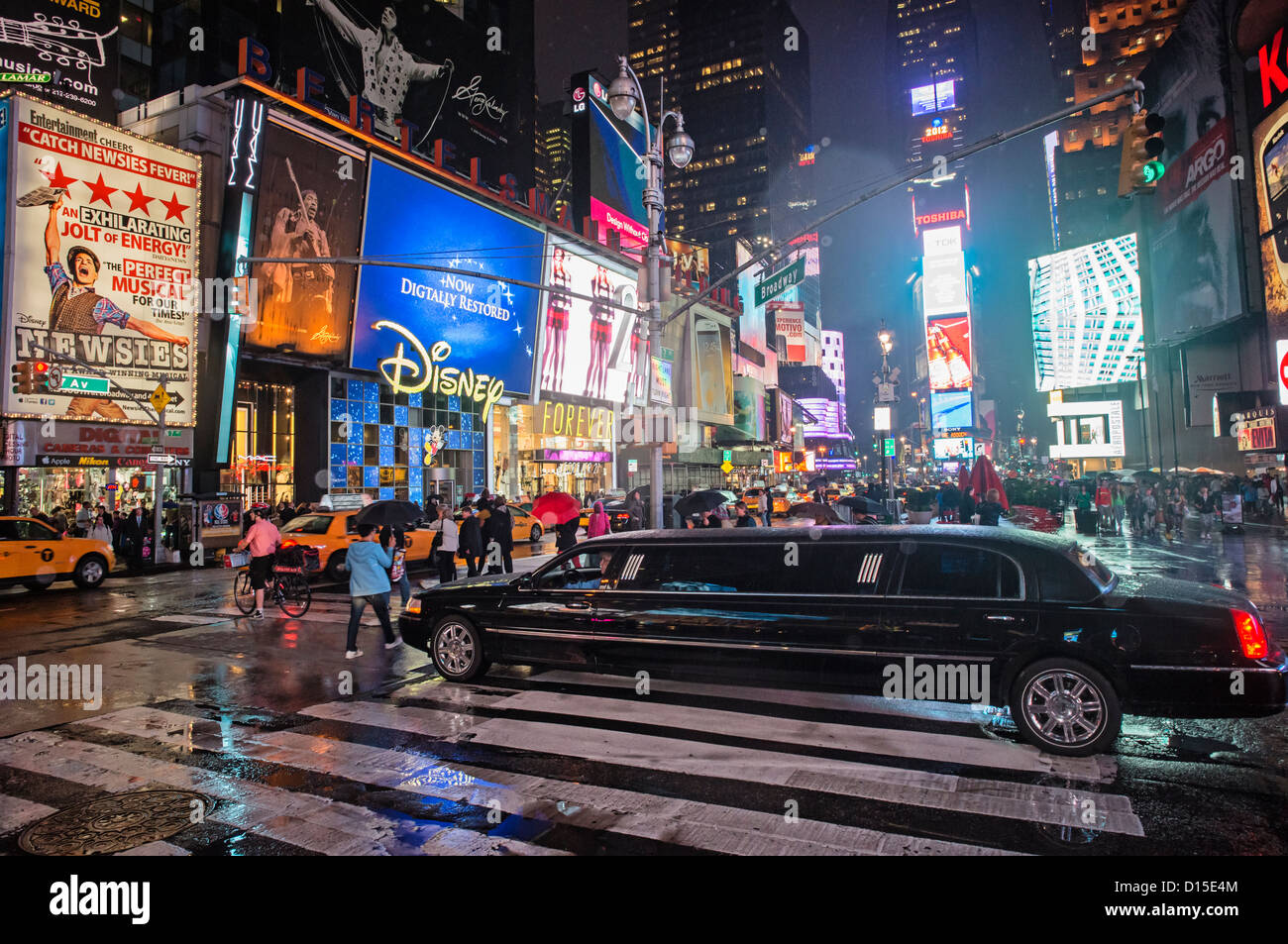 Times Square at twilight on a rainy day in New York Stock Photo - Alamy