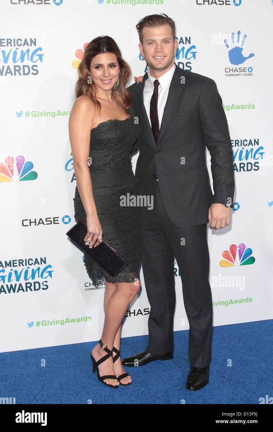 JAMIE-LYNN SIGLER THE SECOND ANNUAL AMERICAN GIVING AWARDS PASADENA ...
