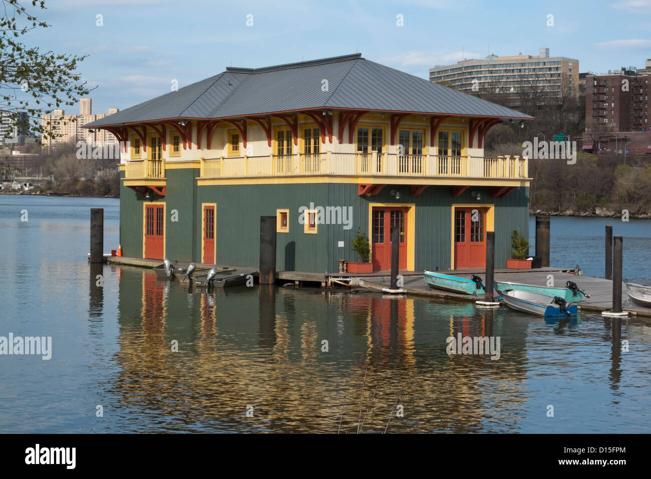 Peter J Sharp Boathouse, at Smuggler's Cove, on the Harlem River Stock ...