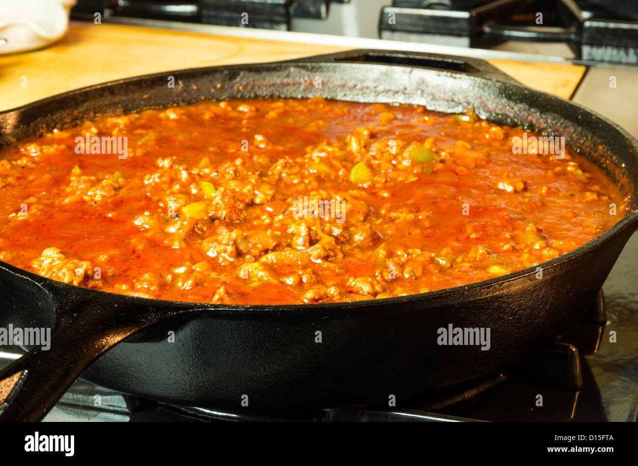 Chili pan hi-res stock photography and images - Alamy