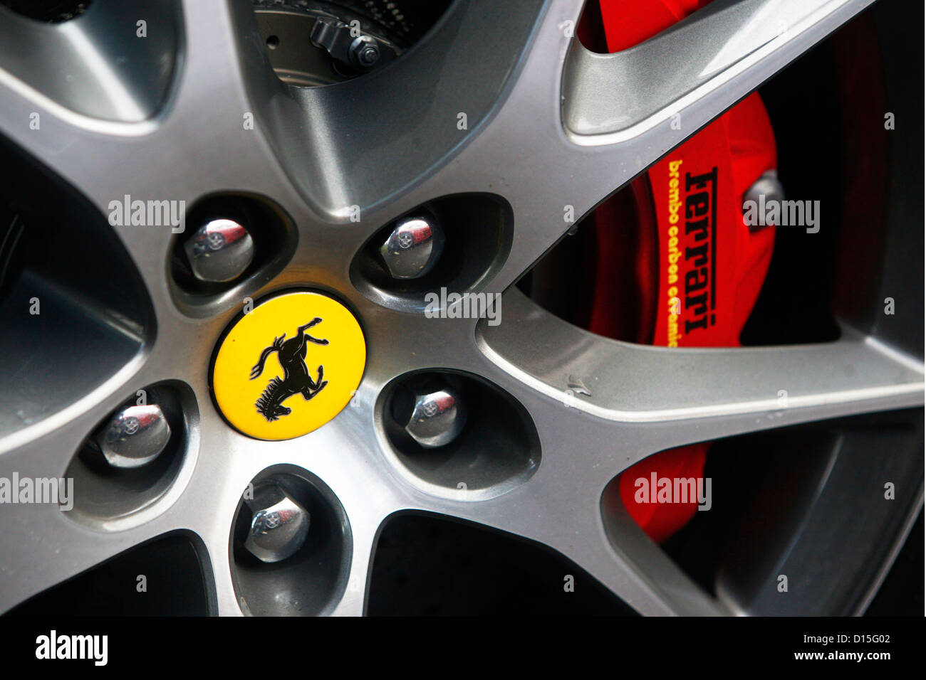 Ferrari brake caliper hi-res stock photography and images - Alamy