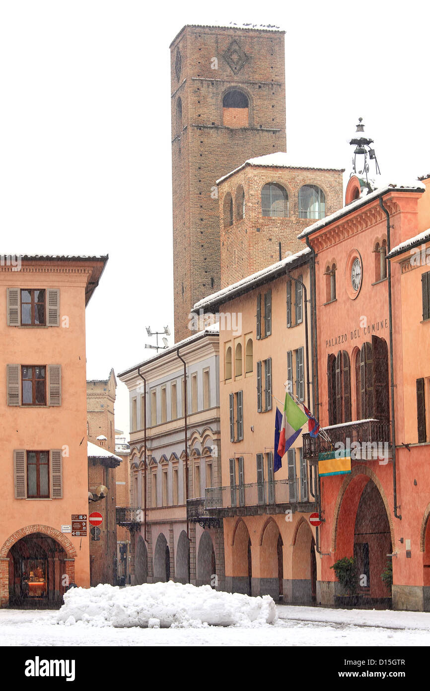 Alba city hall hi-res stock photography and images - Alamy