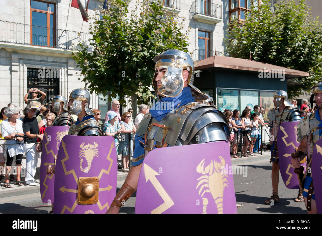 Roman legions hi-res stock photography and images - Alamy