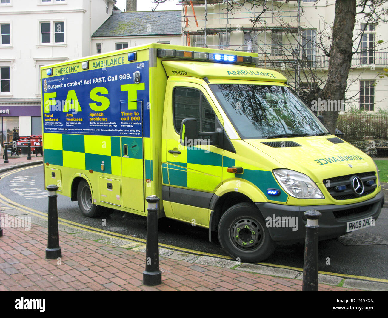 Sussex Ambulance Service Paramedic Unit attending an emergency in ...