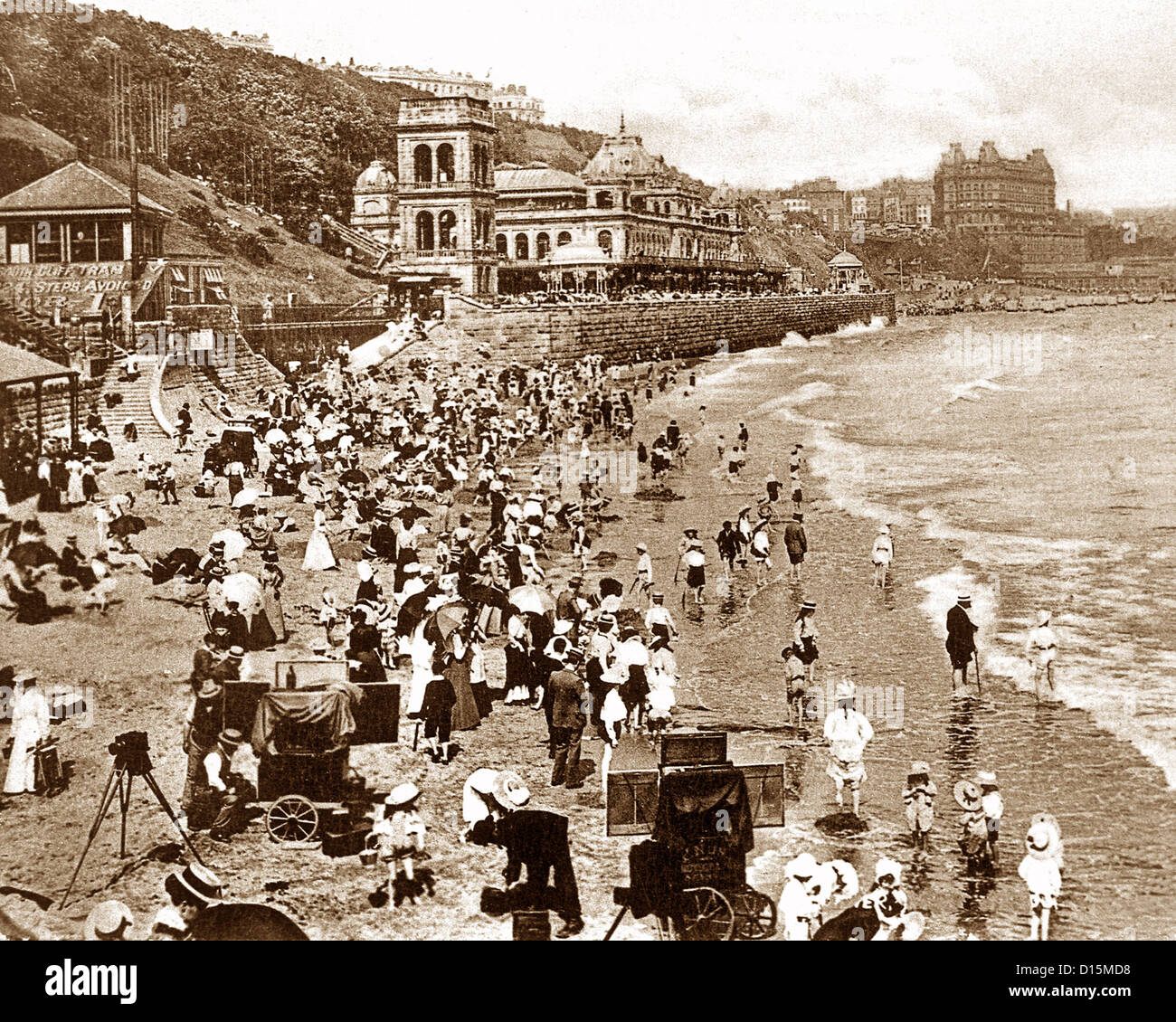 Victorian beach historical hi-res stock photography and images - Alamy