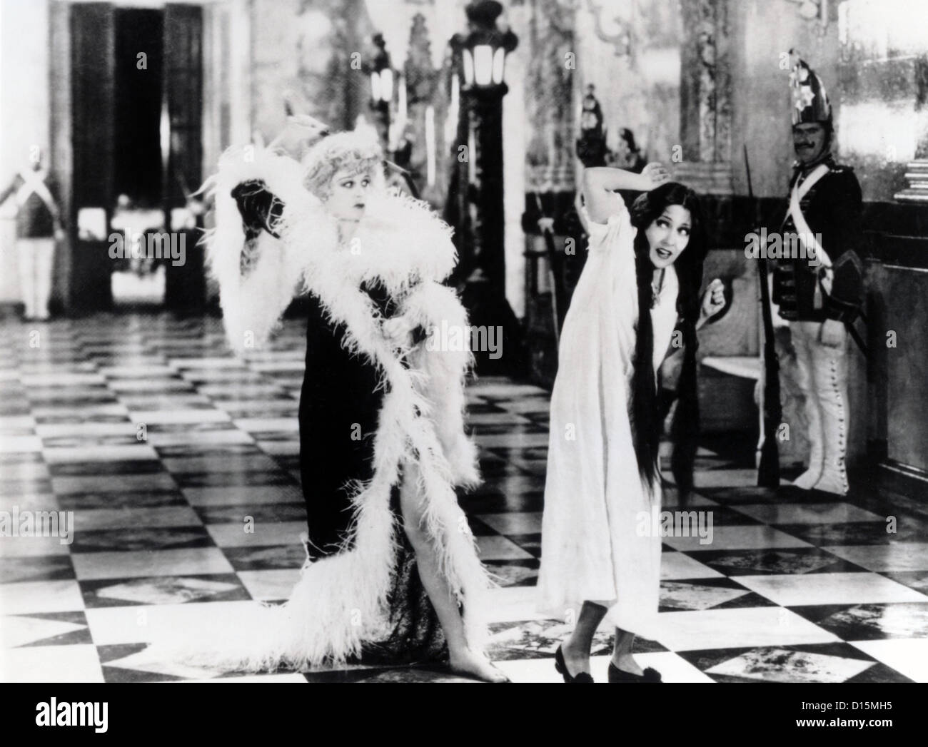 QUEEN KELLY (1929) SEENA OWEN, GLORIA SWANSON, ERICH VON STROHEIM (DIR ...