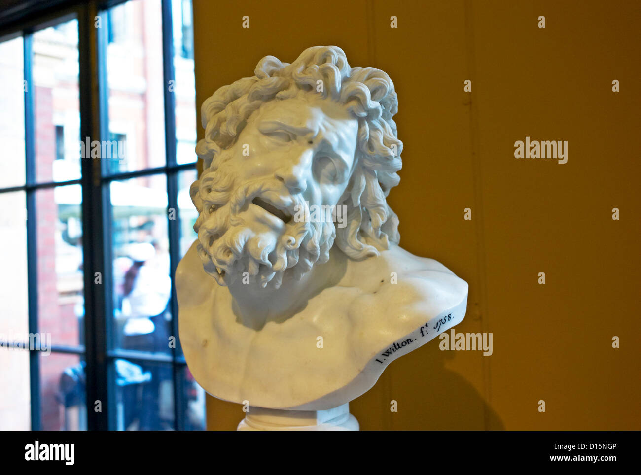Victoria albert museum black hi-res stock photography and images - Alamy